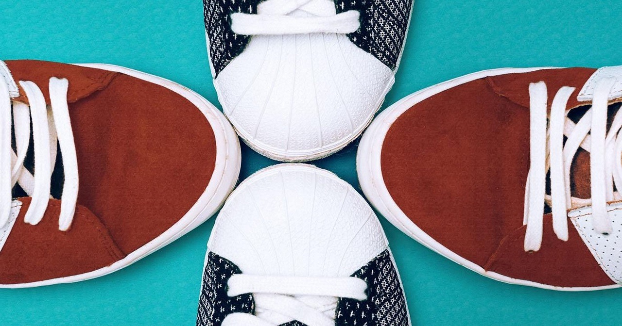 Le look robe basket : ce style est-t-il toujours tendance
