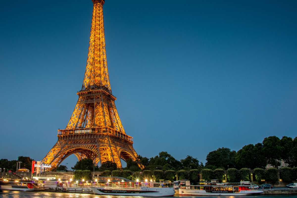 Trois incontournables de la Ville Lumière : Paris - Carre d'info